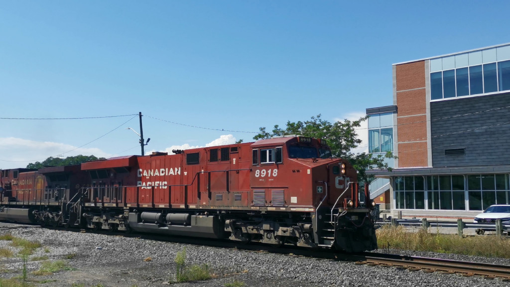 CP 8918